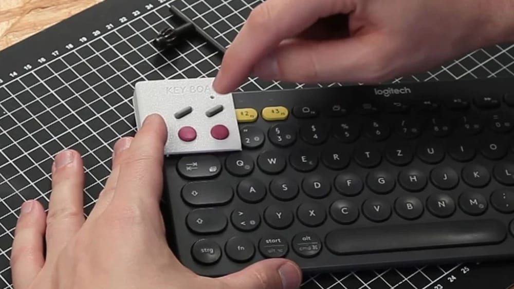 The Key Boy Keyboard Uses Game Boy DMG-style Face Buttons For Button ...