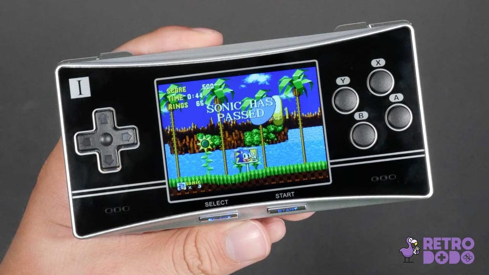 RG300X Review - Inspired By The Game Boy Micro