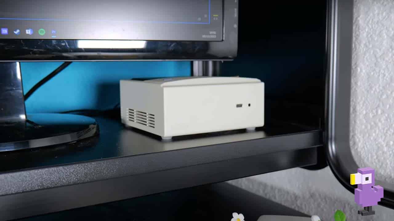 AYANEO AM01 Retro Mini PC Review - The ULTIMATE Emulation Station?