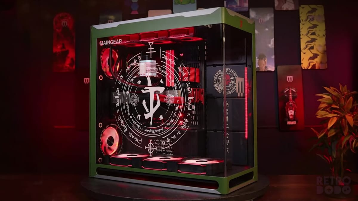 This Limited Edition DOOM Gaming PC Continually Plays The Original Game ...