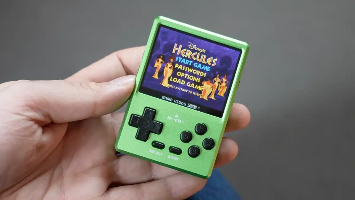 Game Kiddy Pixel Review - The Best Mini Metal Handheld?