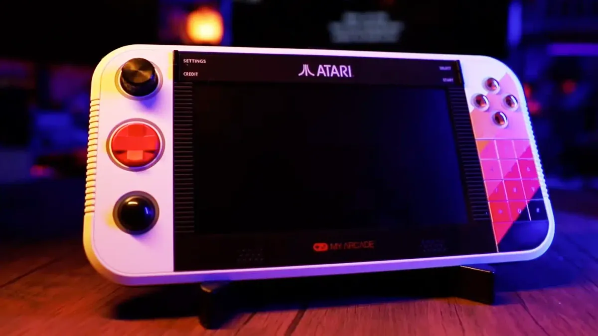 ATARI Partners With MyArcade To Reveal New "GameStation Go" Handheld