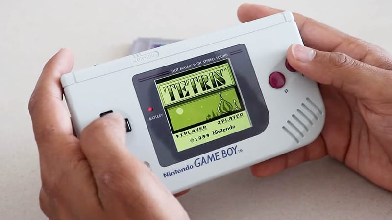 Modder Builds World's First Game Boy DMG Advance